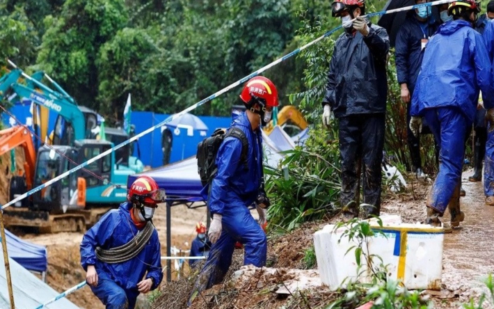 123 пассажира и членов экипажа Boeing, разбившегося в Китае, признали ...